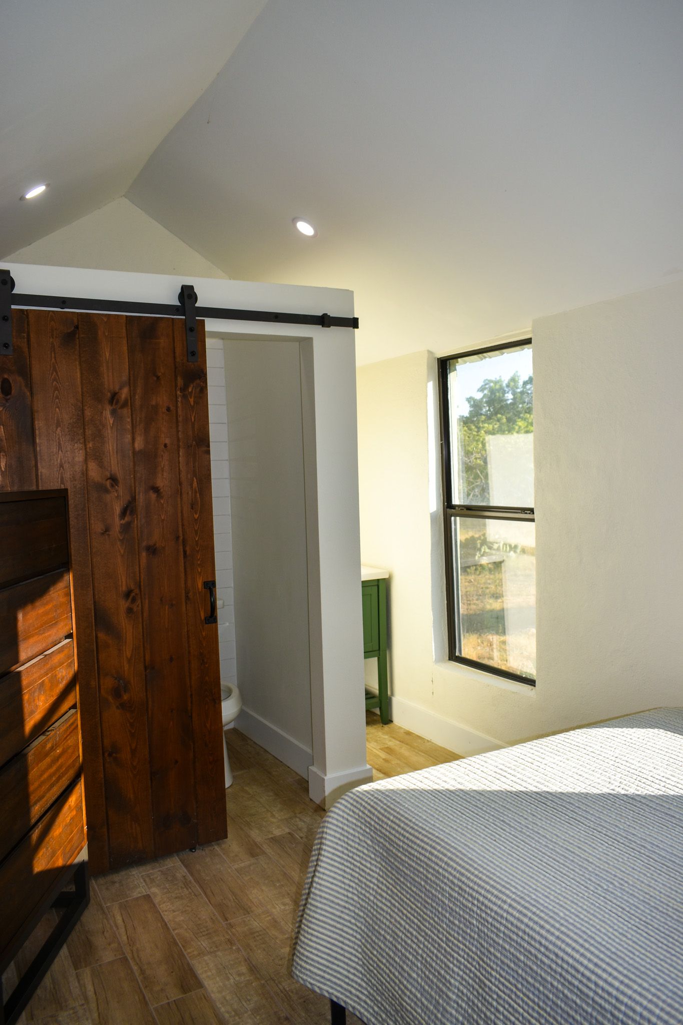 Pecan Springs Ranch - Texas Ranch Kings Realty